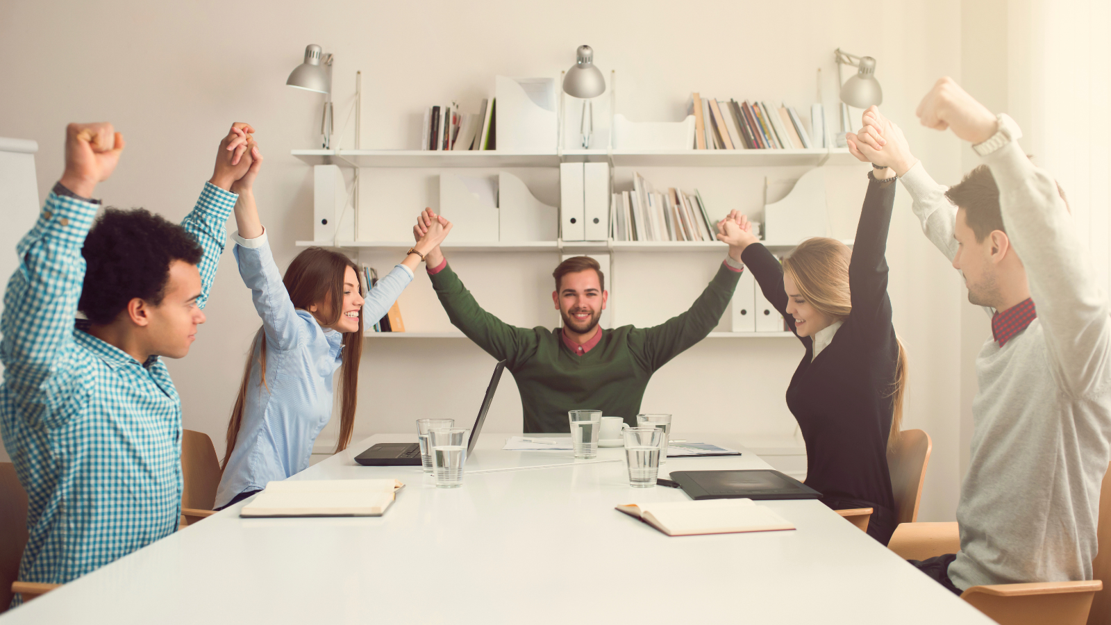 12 Expert Tips for Starting 2024 Strong