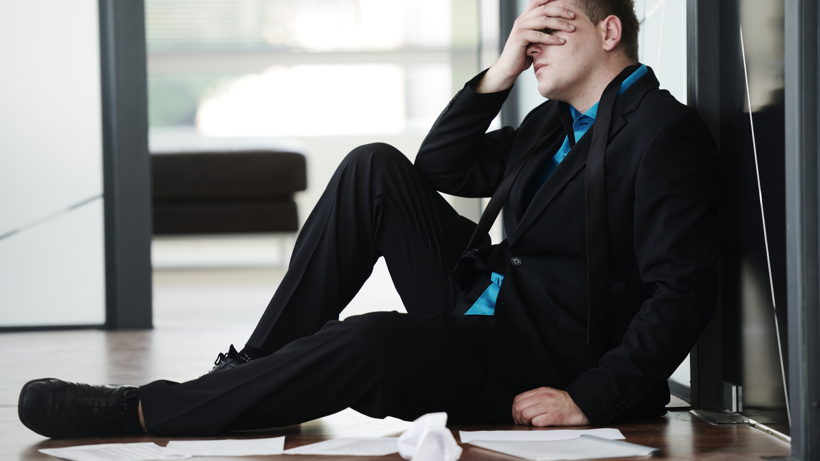 Top Reasons Salespeople Don't Close The Deal